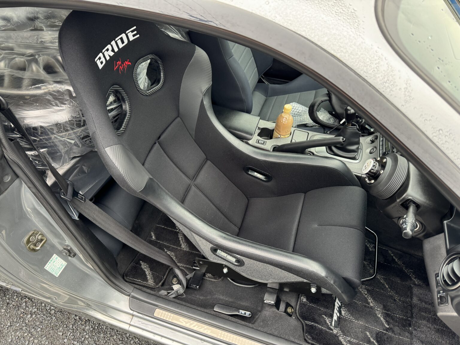 【レビュー】BRIDE ZIEG IVをS15シルビアに装着！座り心地・ホールド性・公道での使用感を徹底解説 | seriblog